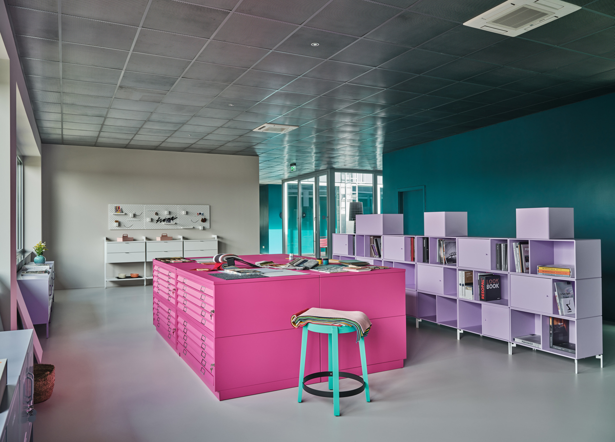 Cases - Pro Urban | Montana Furniture