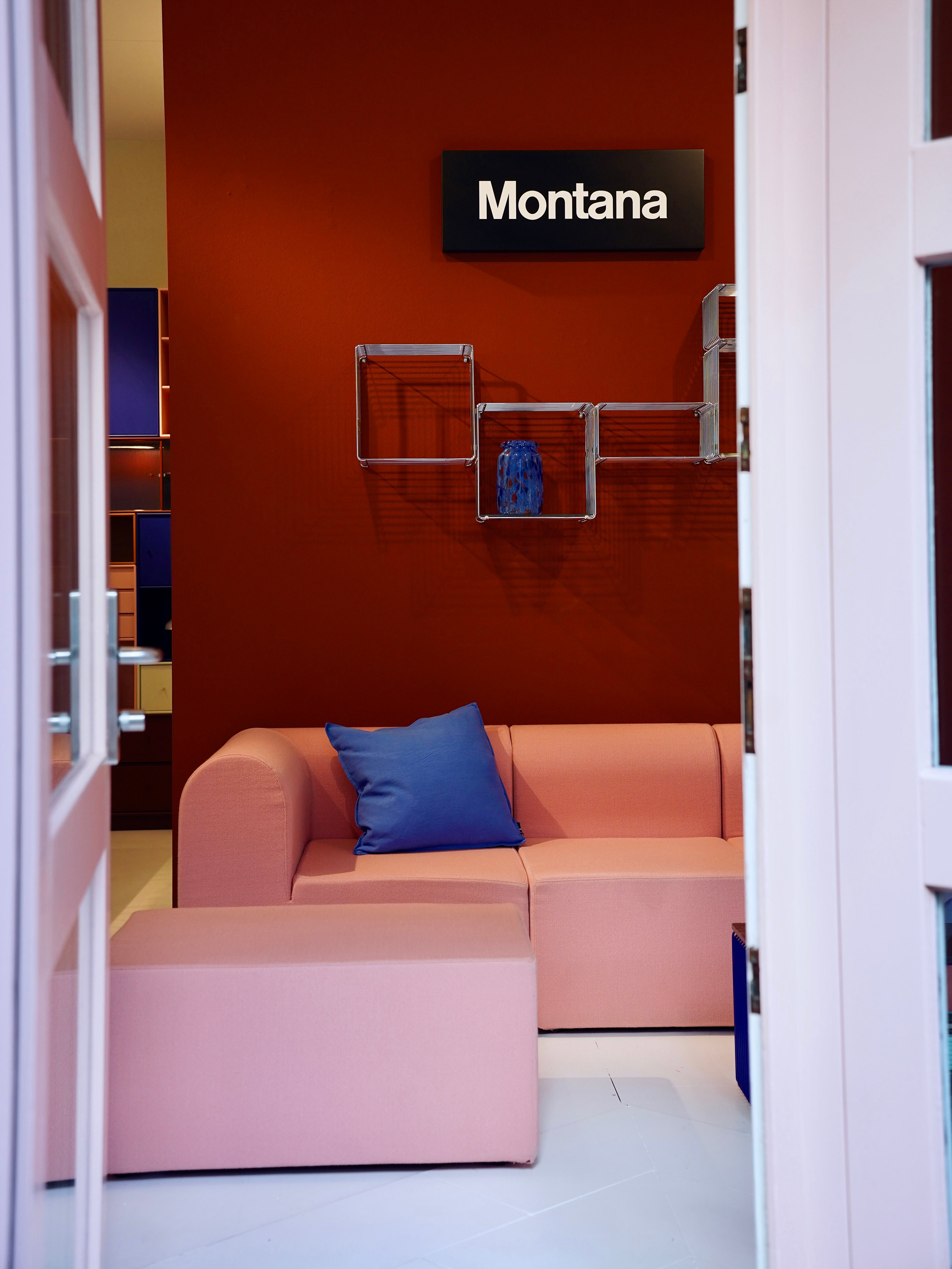 Montana Mono Store Bremen | Montana Furniture